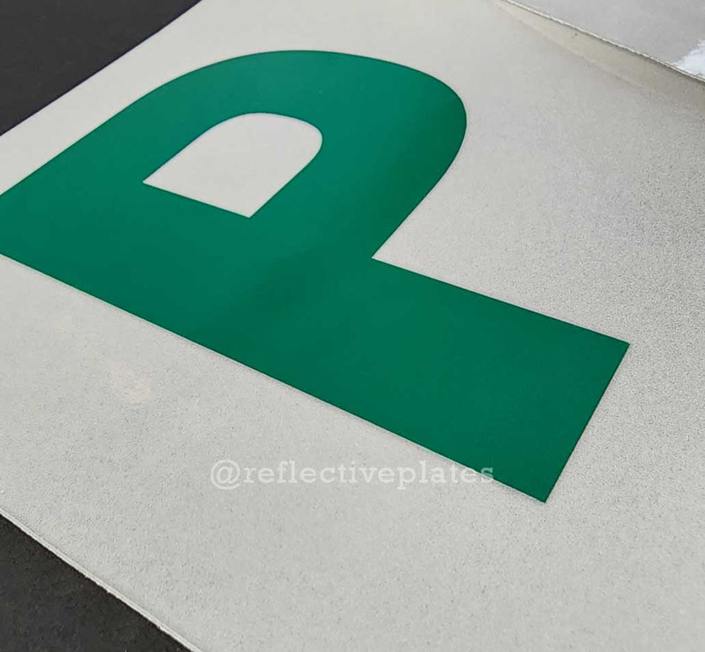 Reflective Green P Plates - 2 Plate Set for Night-Time Driving ...